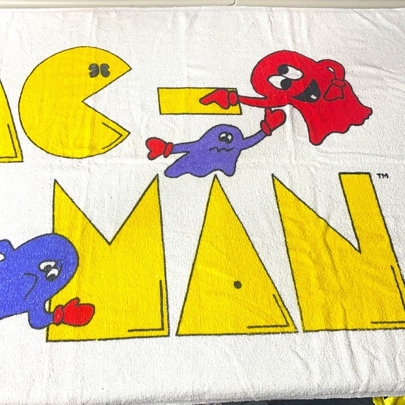 Pacman | Bath | Rare Vintage Pacman 98s Original Beach Towel ...